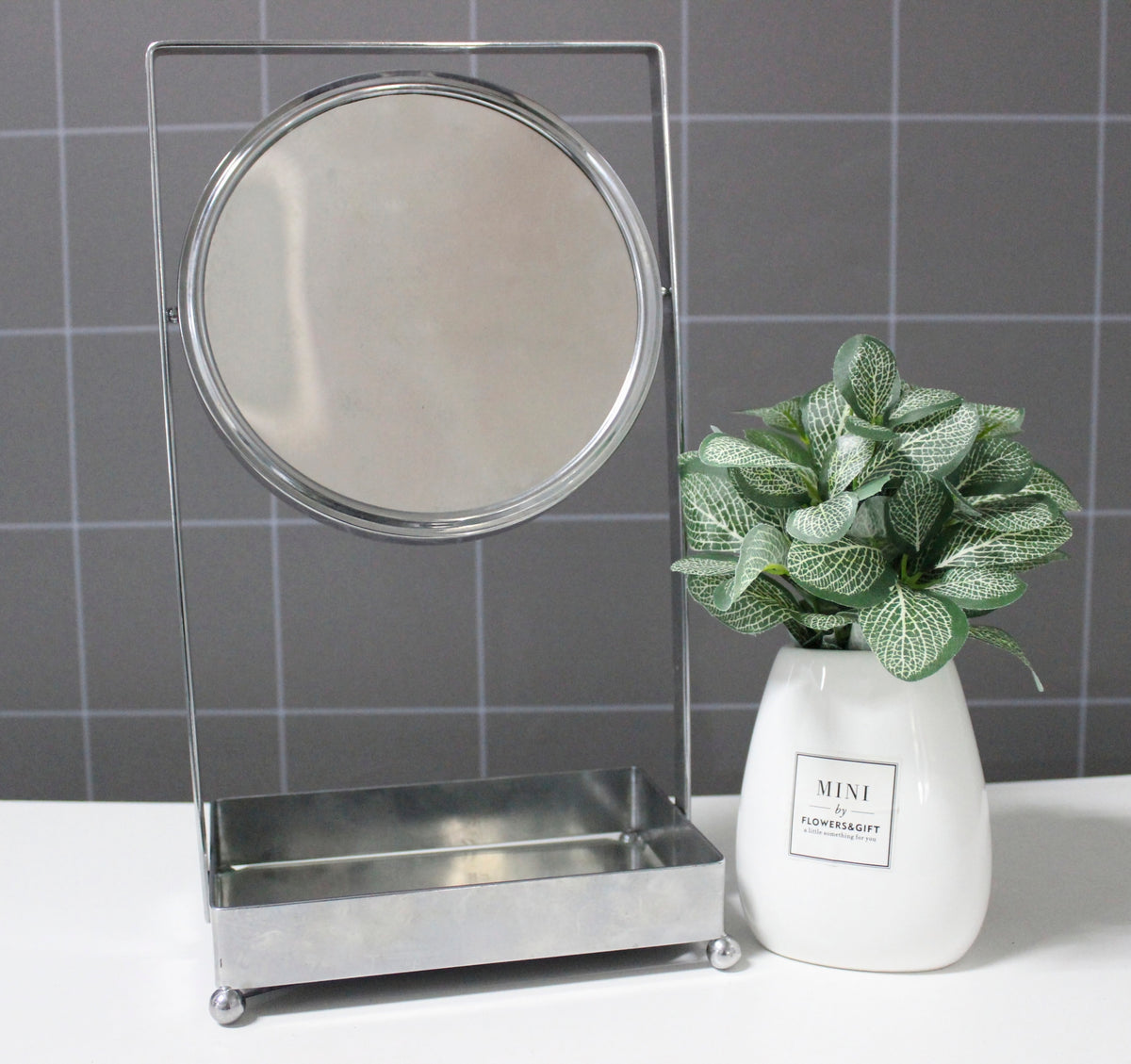 مرآة ستاند تكبير بصينية من ARMN Delta - فضي